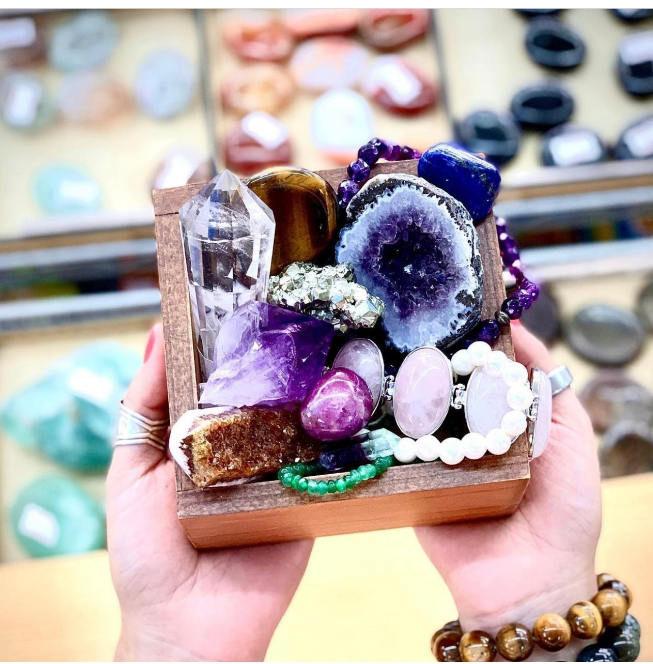 Crystal Gallery and Museum